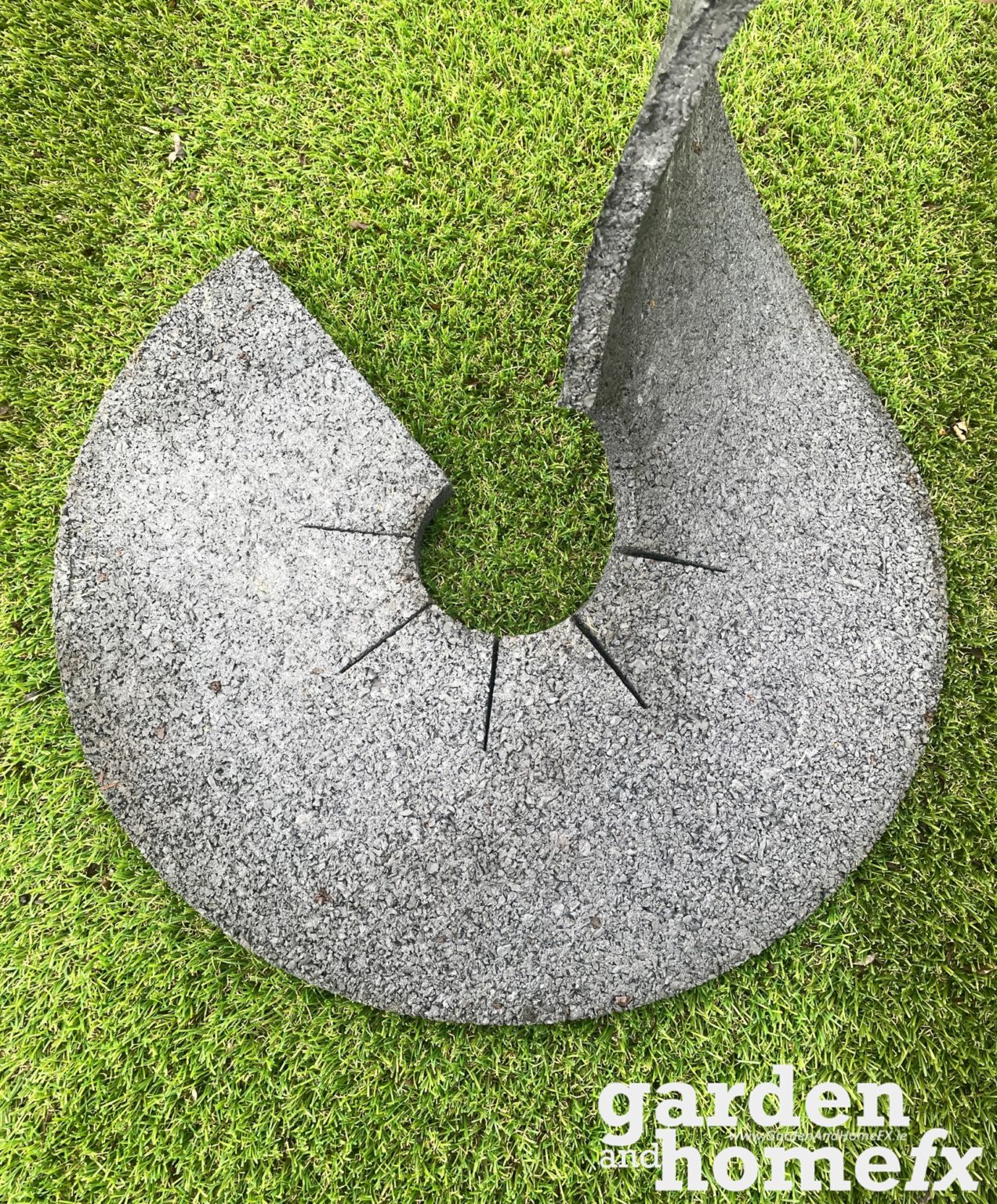 Recycled Rubber Tree Rings - 0.5m & 1m Dia - Garden and Home FX